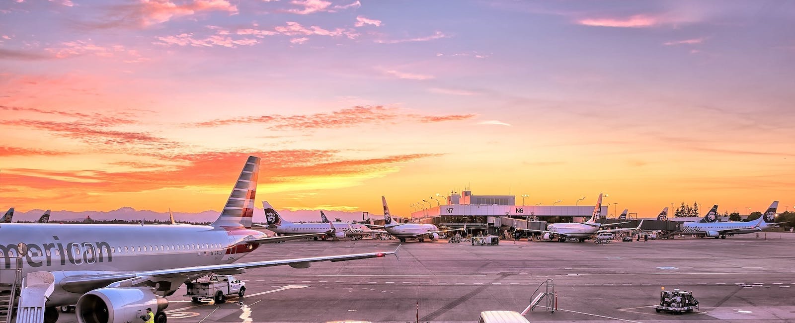 Jet-setting Across America: The Busiest Airports in the USA – Where Old ...